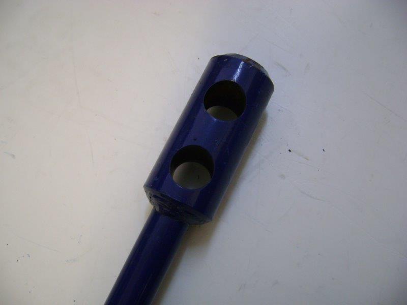 Valve Key Double Hole (D/H) (32mm dia. shaft) | Vernon Morris