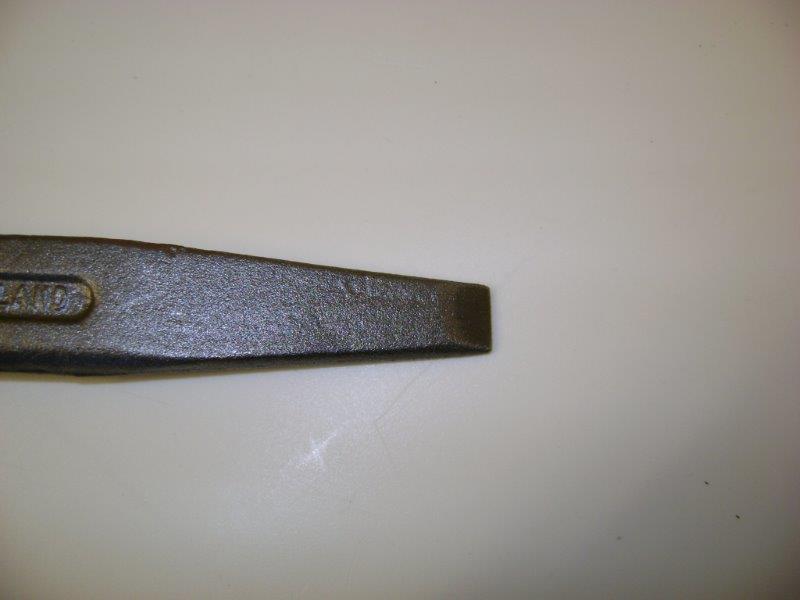 9" Footprint Pipe Wrench Loose Bolt | Vernon Morris